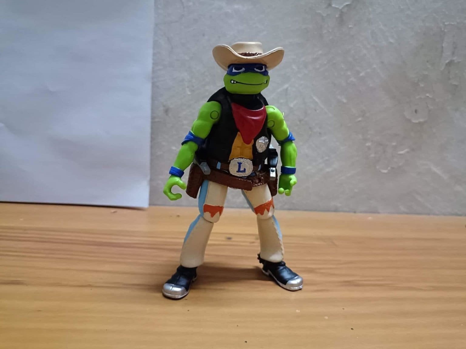 TMNT Mutant Mayhem Turtles in Disguise Party Pack