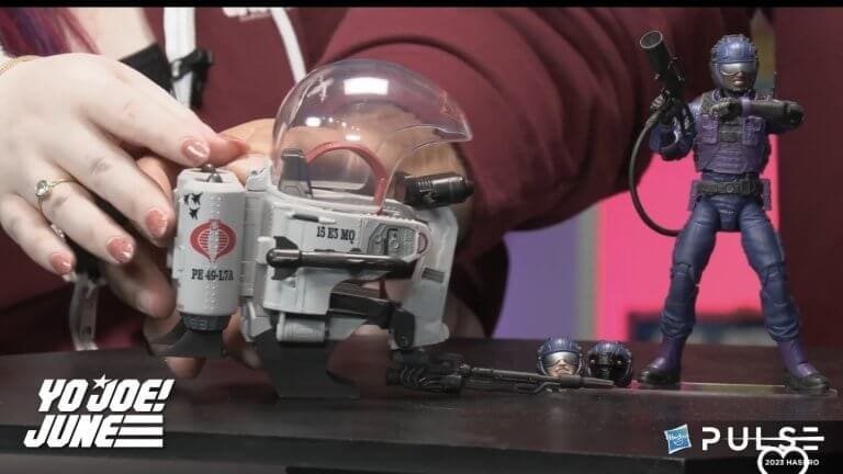 GI Joe Classified Trubble Bubble & Tele-Viper In Hand Images