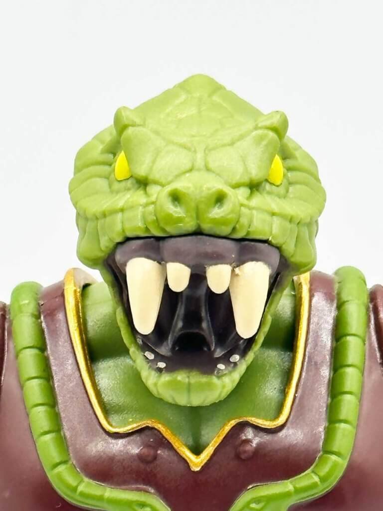 Fang-Or MOTU Origins Review and MOTU Classics Comparison