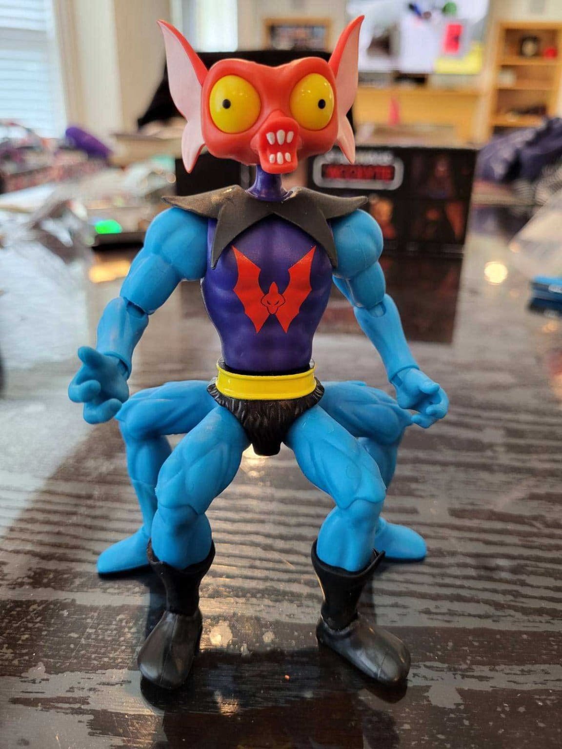 Mantenna MOTU Origins Cartoon Collection In Hand Images