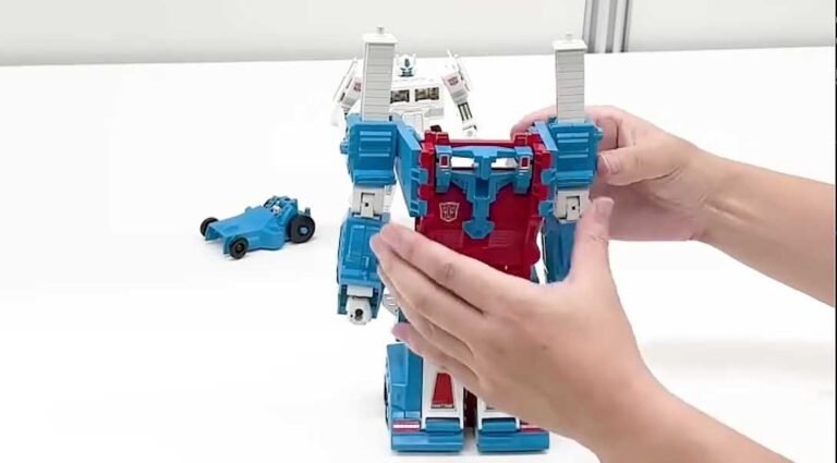 Ultra Magnus Transformers Missing Link C-10 Preorder - Toy Habits