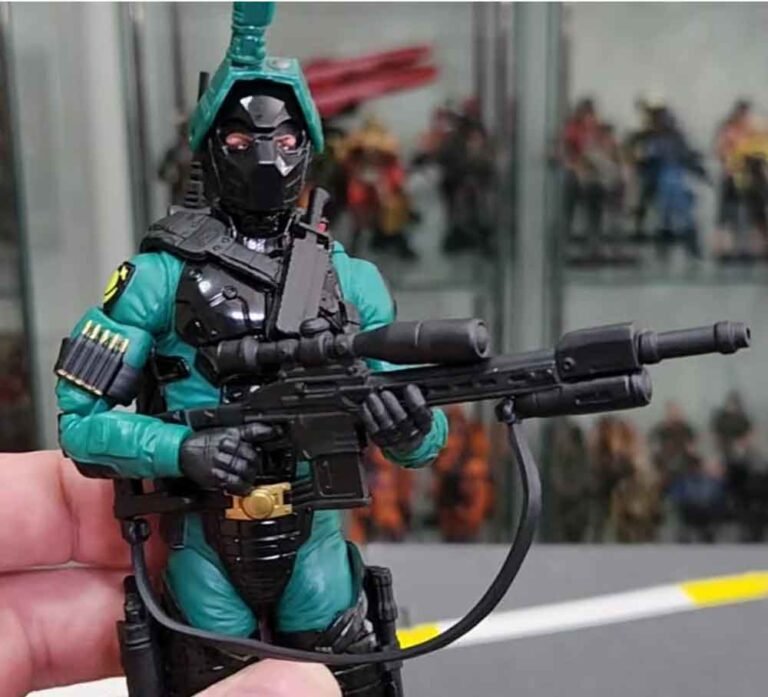 Night Viper GI Joe Classified Series In Hand Images - Toy Habits